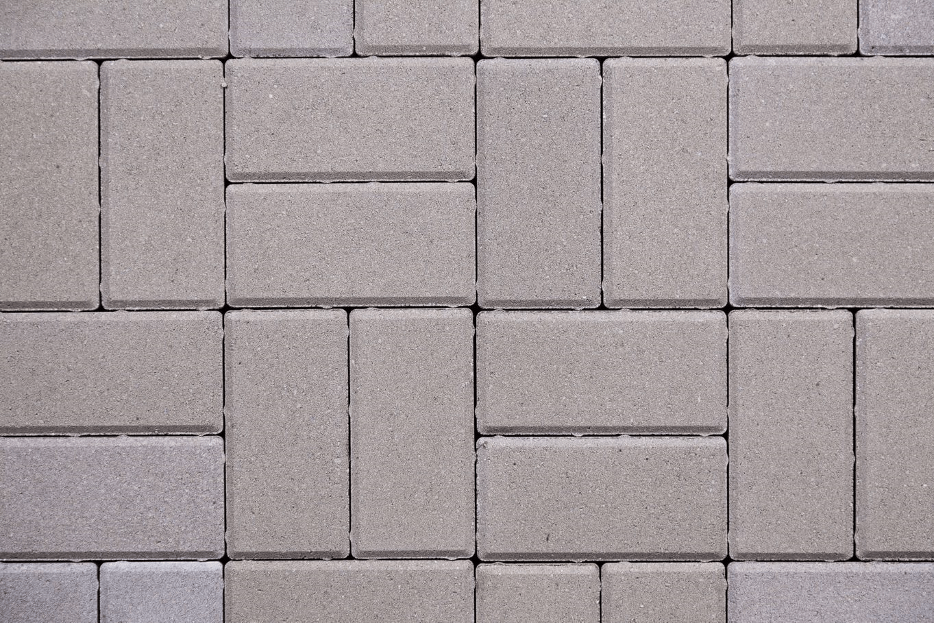 Lewis Monoblock 200x100x50mm | 9.76m² Block Paving Pack — Alter Supplies